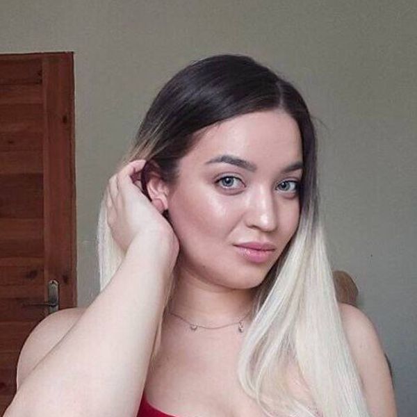 Dori Moon (@dori_moon) OnlyFans Model Profile & Stats